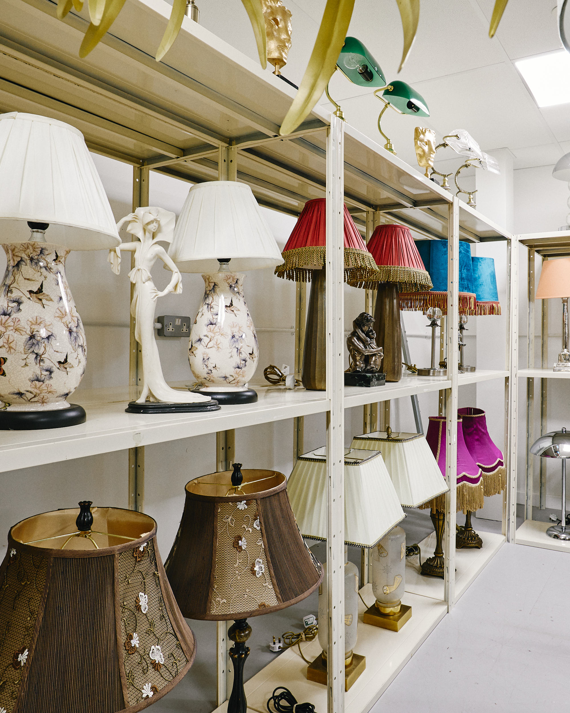 Superhire Prop Hire - Accessories - Europe's largest furniture & prop ...